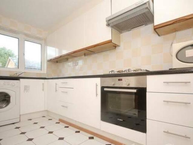 5 bedroom terraced house for rent in Corporation Street Holloway N7