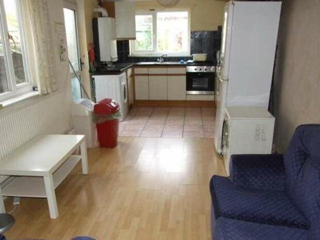 5 Bedroom Terraced House For Rent In Cathays, Cardiff
