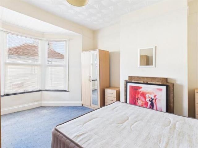 5 bedroom terraced house for rent in Camden Road, Southville, Bristol, BS3