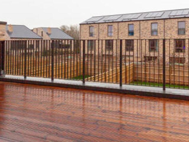 5 bedroom terraced house for rent in Cherry Tree Ave, Headington, OX3