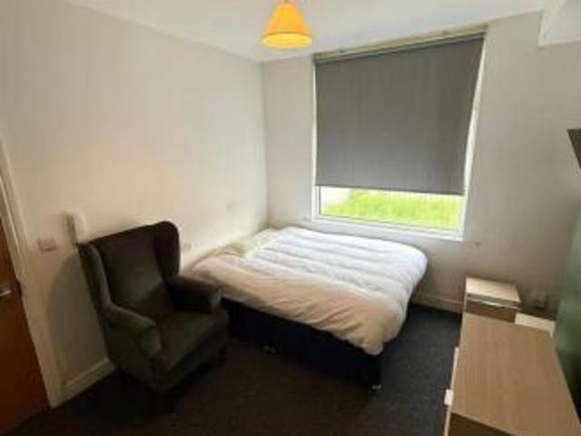 5 bedroom terraced house for rent in Ainsworth Lane, Bolton, BL2