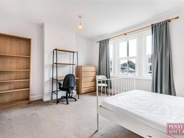 5 bedroom terraced house for rent in Botley Road, Oxford, OX2