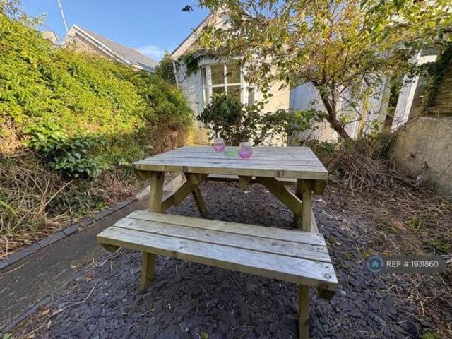 5 bedroom terraced house for rent in Beechwood Road, Uplands, Swansea, SA2
