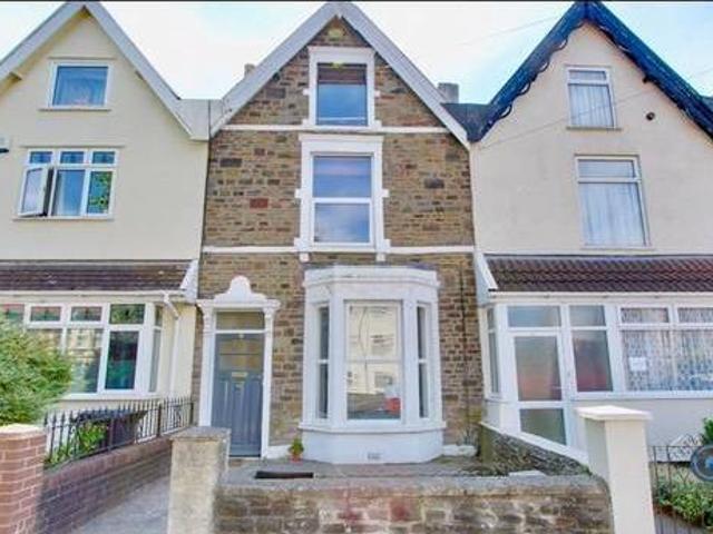 5 bedroom terraced house for rent in Downend Road Bristol BS16