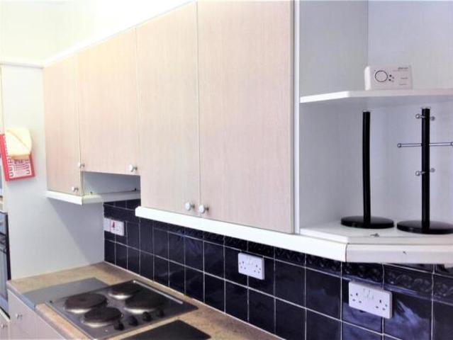 5 bedroom terraced house for rent in Dawlish Road, Birmingham, B29