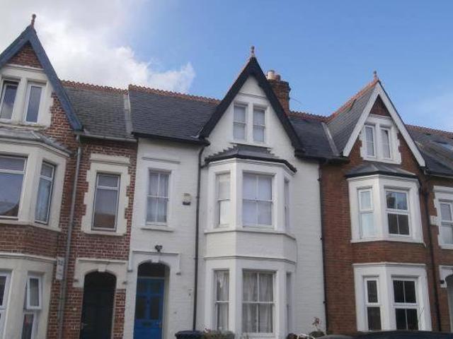 5 bedroom terraced house for rent in Divinity Road HMO Ready 5 Sharers OX4