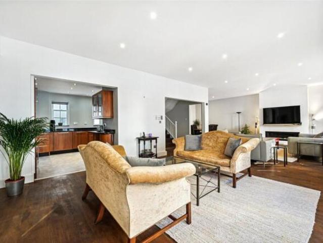 5 bedroom terraced house for rent in Eaton Mews North, Belgravia, SW1X