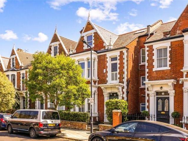 5 bedroom terraced house for rent in Elms Crescent, London, SW4