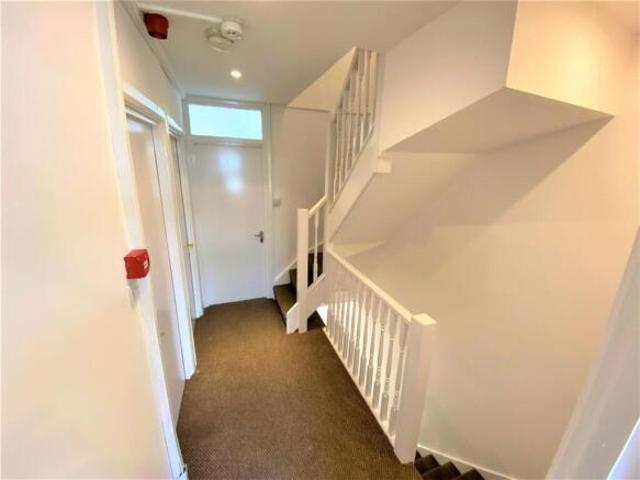 5 bedroom terraced house for rent in Forest Lane, London, E15