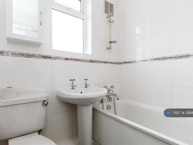 5 bedroom terraced house for rent in Kipling Road, Bristol, BS7