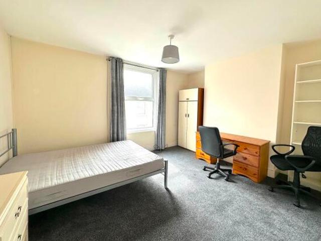 5 bedroom terraced house for rent in Holland Street, BN2