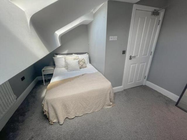 5 bedroom terraced house for rent in Halsbury Road, L6 6DG, L6