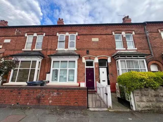 5 bedroom terraced house for rent in Harbury Road, B12 9NQ, B12