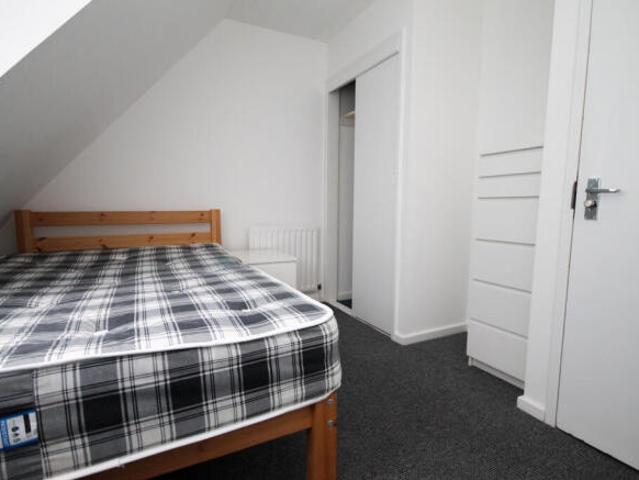 5 bedroom terraced house for rent in High Street St Gregorys, Canterbury, CT1 1BF, CT1