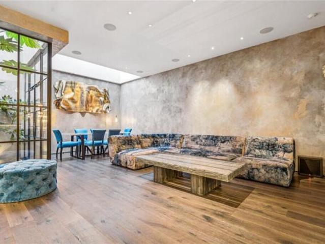 5 bedroom terraced house for rent in Highlever Road, London, W10