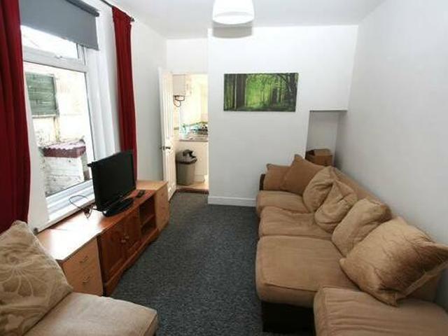 5 bedroom terraced house for rent in Hudson Road Southsea PO5