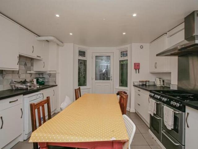 5 bedroom terraced house for rent in Hurst Street, Oxford, OX4