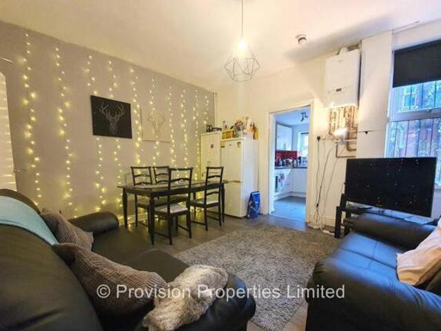 5 Bedroom Terraced House For Rent In Hyde Park, Leeds