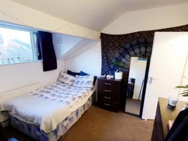 5 Bedroom Terraced House For Rent In Hyde Park