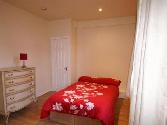 5 Bedroom Terraced House For Rent In Hyde Park