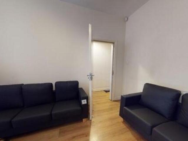 5 Bedroom Terraced House For Rent In Hyde Park
