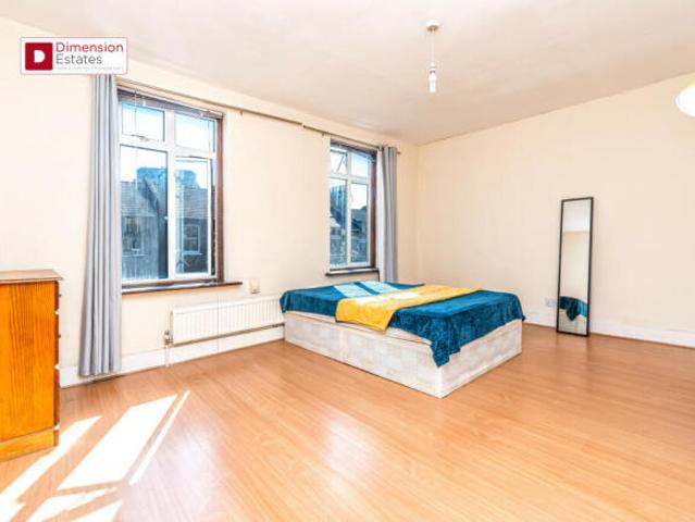 5 bedroom terraced house for rent in John Campbell Road, Stoke newington, dalston, north london, N16