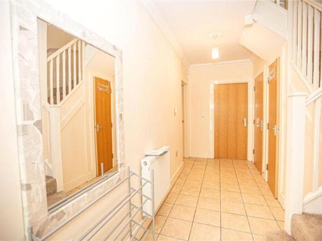 5 bedroom terraced house for rent in Jekyll Close, Stoke Park, Stapleton, BS16
