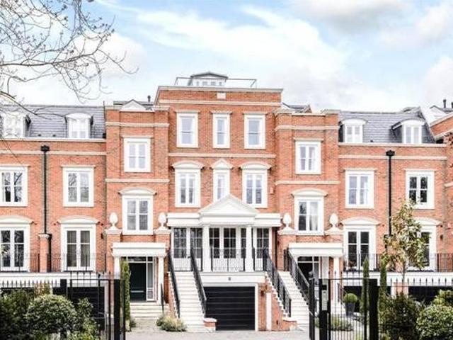 5 bedroom terraced house for rent in Long Walk Villas 76A Kings Road Windsor Berkshire SL4