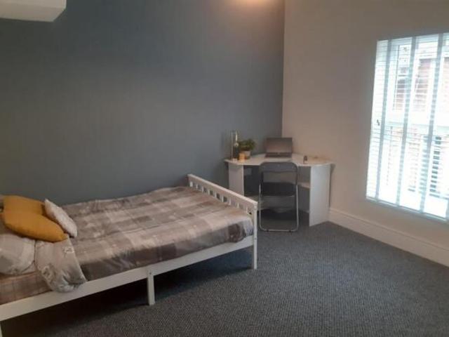 5 bedroom terraced house for rent in Longford Street, Derby, DE22