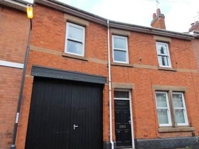 5 bedroom terraced house for rent in Longford Street Derby Derbyshire DE22
