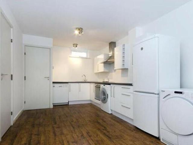 5 Bedroom Terraced House For Rent In London