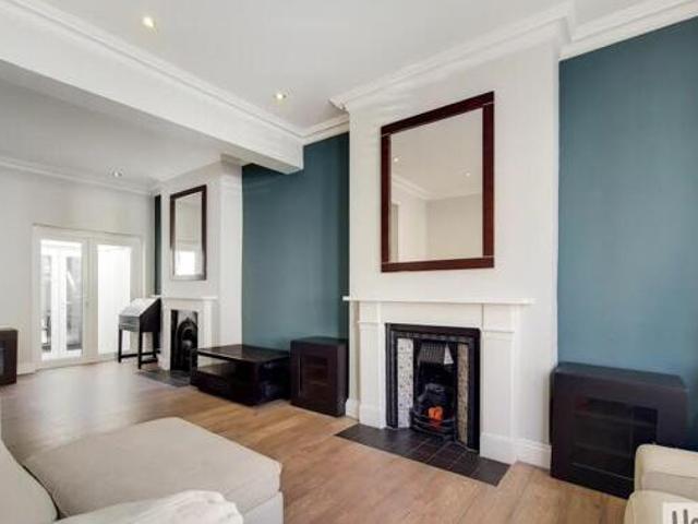 5 Bedroom Terraced House For Rent In London