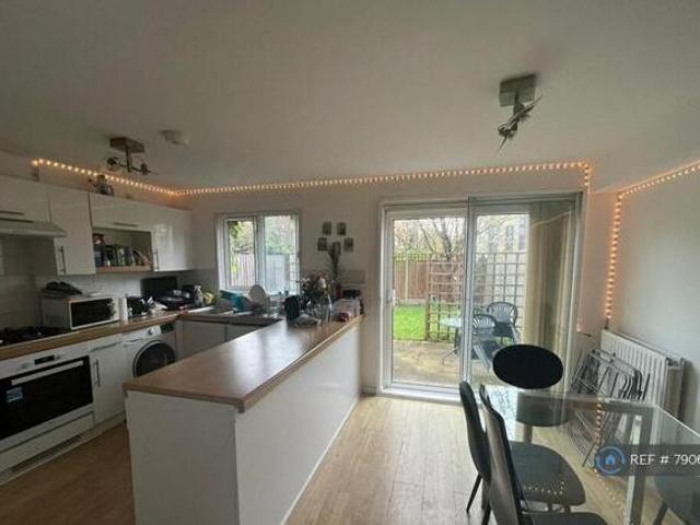 5 Bedroom Terraced House For Rent In London
