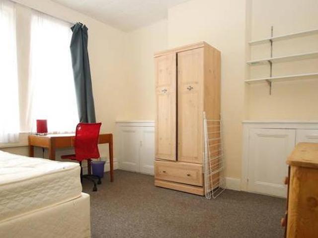 5 bedroom terraced house for rent in Lorne Road Bath BA2
