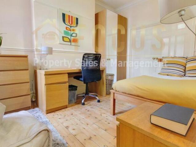 5 bedroom terraced house for rent in Lorne Road, Leicester, LE2
