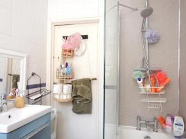 5 bedroom terraced house for rent in Laxey Road, Horfield, Bristol, City, BS7
