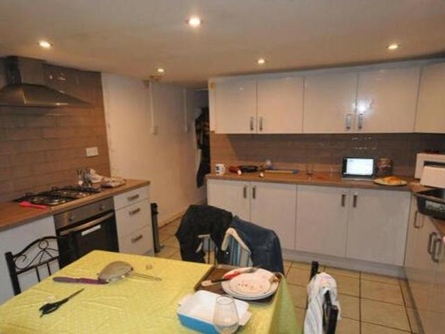 5 Bedroom Terraced House For Rent In Leeds, West Yorkshire