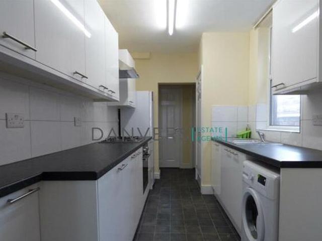 5 Bedroom Terraced House For Rent In Leicester