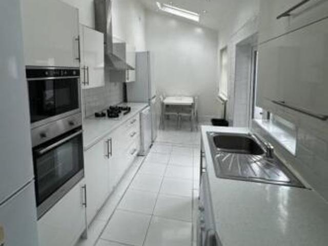5 bedroom terraced house for rent in Mostyn Road, Edgbaston, B16