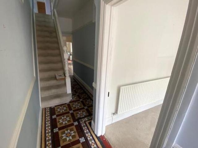 5 bedroom terraced house for rent in Manor Street, Cardiff, CF14
