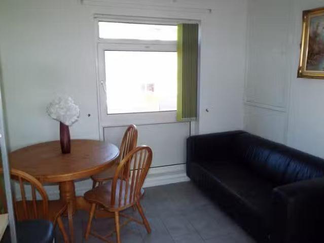 5 bedroom terraced house for rent in Metchley Drive, Harborne.