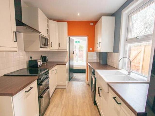 5 Bedroom Terraced House For Rent In Nottingham