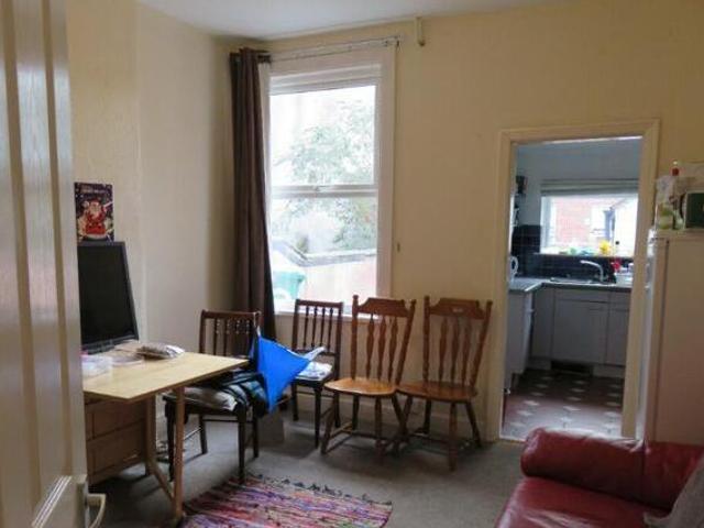 5 Bedroom Terraced House For Rent In Nottingham, Nottinghamshire