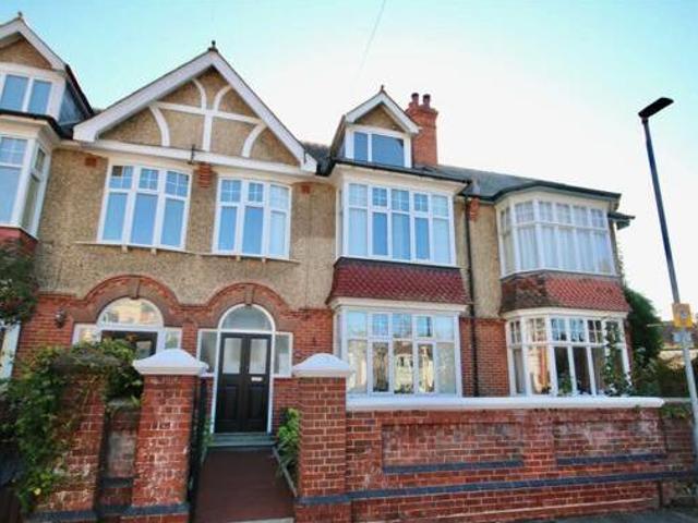 5 Bedroom Terraced House For Rent In Southsea