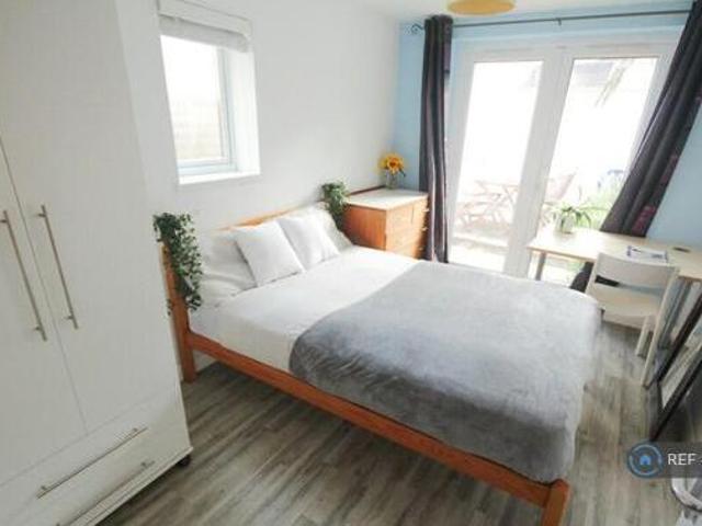 5 Bedroom Terraced House For Rent In Southsea