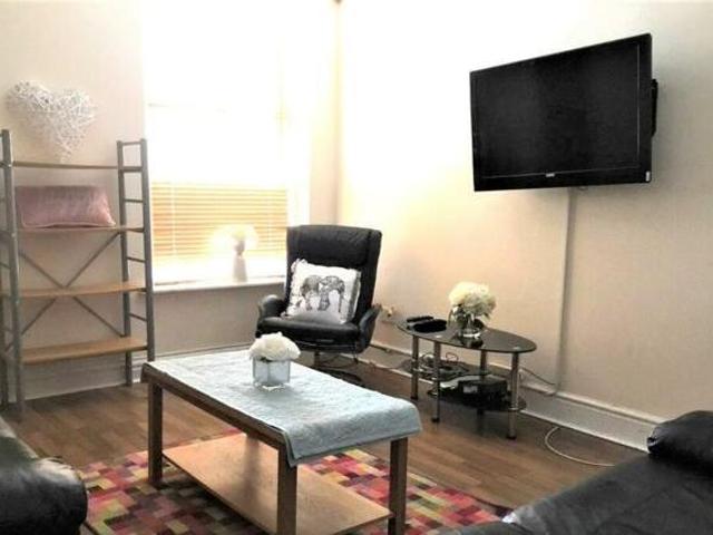 5 Bedroom Terraced House For Rent In Sellyoak