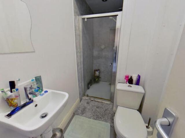 4 bedroom terraced house for rent in St Michaels Crescent, Headingley, Leeds, West Yorkshire, LS6