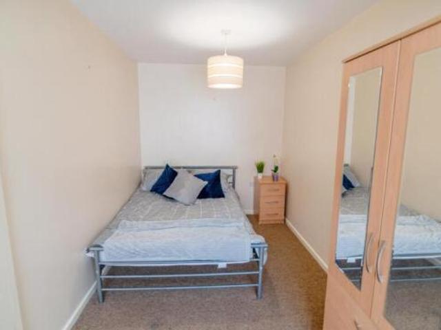 5 bedroom terraced house for rent in Stirling Road, Birmingham, B16