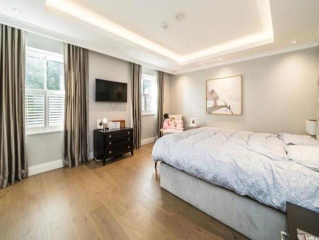 5 bedroom terraced house for rent in Palladian Gardens, Chiswick, W4