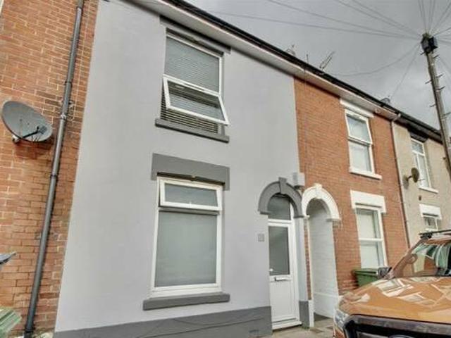 5 bedroom terraced house for rent in Percy Road Southsea PO4
